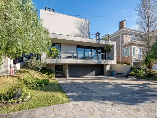 Casa / Sobrado em Condomínio para Venda em Porto Alegre/RS Vila Nova 4 Quartos