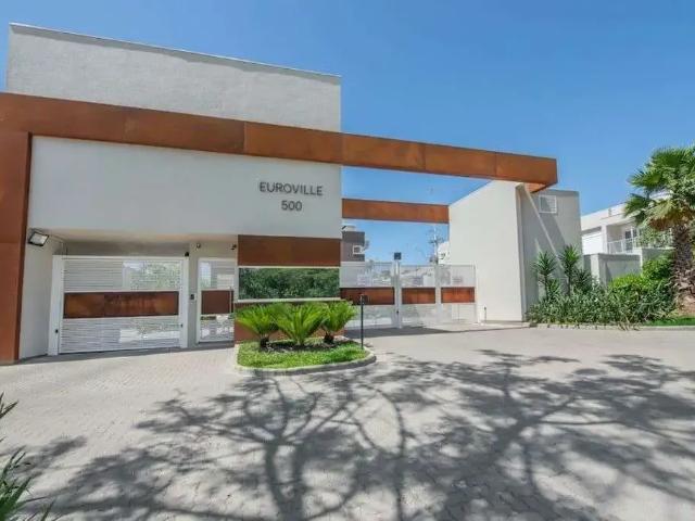 Casa / Sobrado em Condomínio para Venda em Porto Alegre/RS Vila Nova 4 Quartos