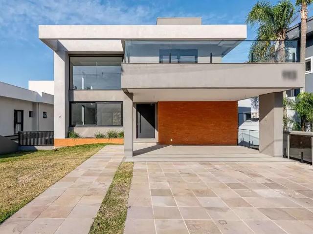 Casa / Sobrado em Condomínio para Venda em Porto Alegre/RS Vila Nova 4 Quartos
