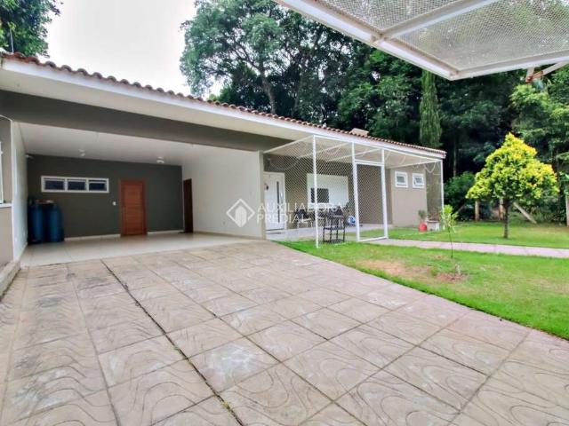 Casa / Sobrado em Condomínio para Venda em Porto Alegre/RS Vila Nova 4 Quartos