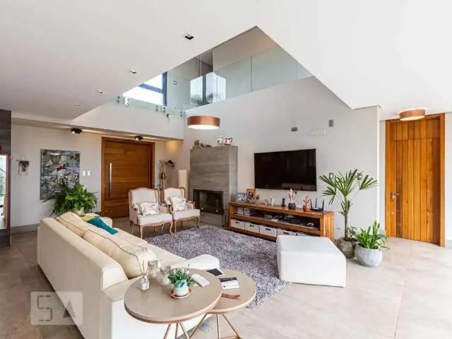 Casa / Sobrado em Condomínio para Venda em Porto Alegre/RS Vila Nova 4 Quartos