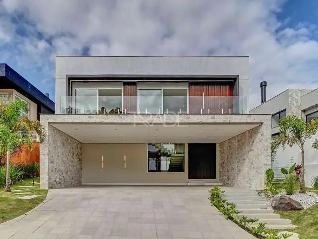 Casa / Sobrado em Condomínio para Venda em Porto Alegre/RS Vila Nova 4 Quartos