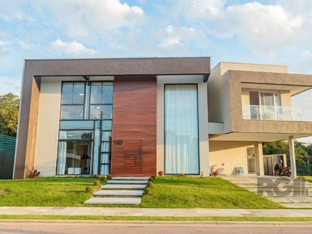 Casa / Sobrado em Condomínio para Venda em Porto Alegre/RS Vila Nova 5 Quartos