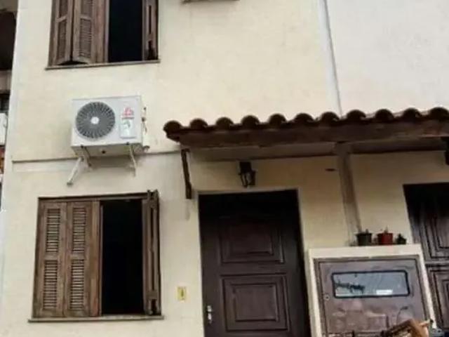 Casa / Sobrado em Condomínio para Venda em Porto Alegre/RS Vila Nova 2 Quartos