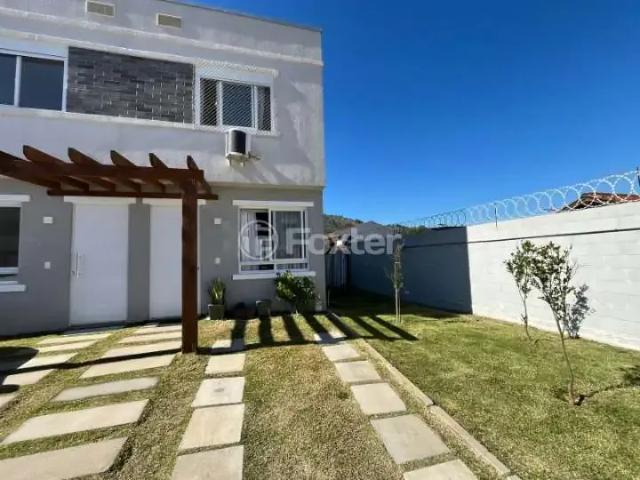 Casa / Sobrado em Condomínio para Venda em Porto Alegre/RS Vila Nova 2 Quartos