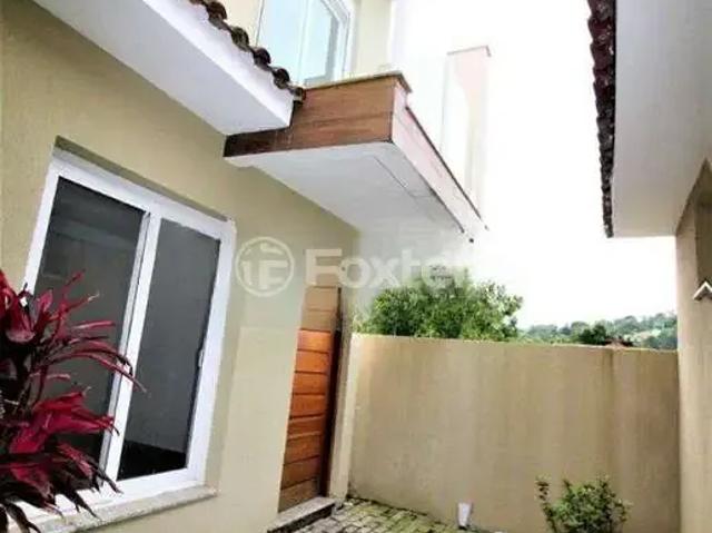 Casa / Sobrado em Condomínio para Venda em Porto Alegre/RS Vila Nova 2 Quartos