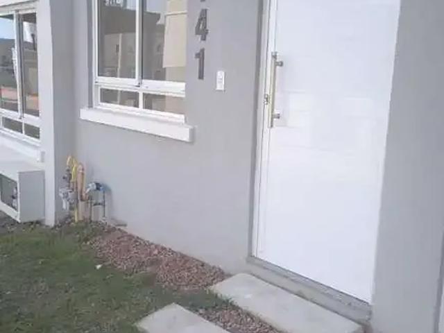 Casa / Sobrado em Condomínio para Venda em Porto Alegre/RS Vila Nova 2 Quartos