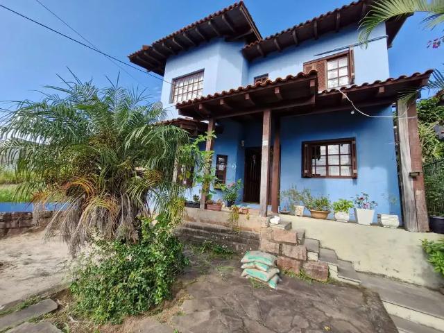 Casa / Sobrado em Condomínio para Venda em Porto Alegre/RS Vila Nova 3 Quartos