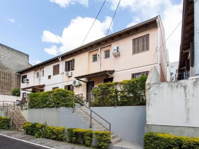 Casa / Sobrado em Condomínio para Venda em Porto Alegre/RS Vila Nova 3 Quartos