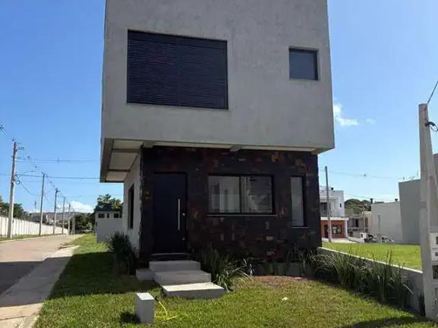 Casa / Sobrado em Condomínio para Venda em Porto Alegre/RS Vila Nova 3 Quartos