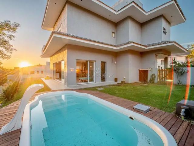 Casa / Sobrado em Condomínio para Venda em Porto Alegre/RS Vila Nova 3 Quartos