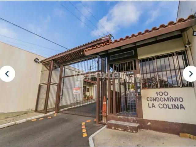 Casa / Sobrado em Condomínio para Venda em Porto Alegre/RS Vila Nova 3 Quartos