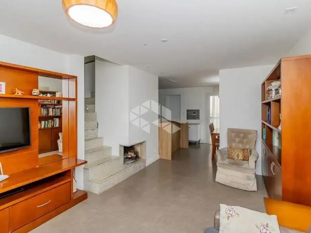 Casa / Sobrado em Condomínio para Venda em Porto Alegre/RS Vila Nova 3 Quartos