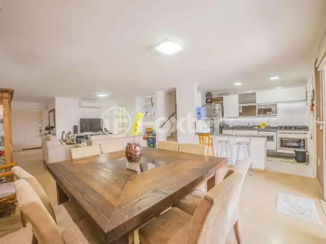 Casa / Sobrado em Condomínio para Venda em Porto Alegre/RS Vila Nova 3 Quartos