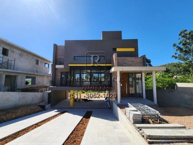 Casa / Sobrado em Condomínio para Venda em Porto Alegre/RS Vila Nova 3 Quartos