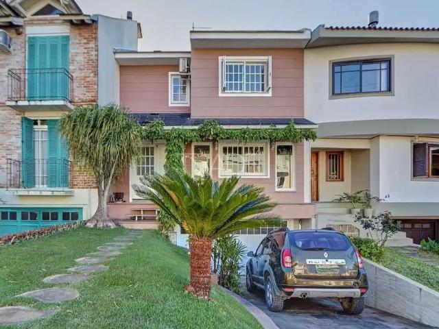 Casa / Sobrado em Condomínio para Venda em Porto Alegre/RS Vila Nova 3 Quartos