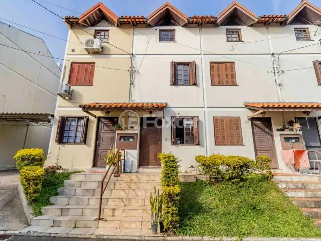 Casa / Sobrado em Condomínio para Venda em Porto Alegre/RS Vila Nova 3 Quartos