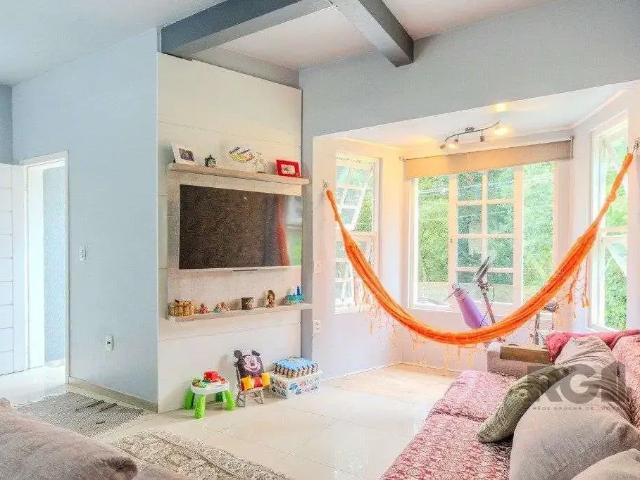 Casa / Sobrado em Condomínio para Venda em Porto Alegre/RS Vila Nova 3 Quartos