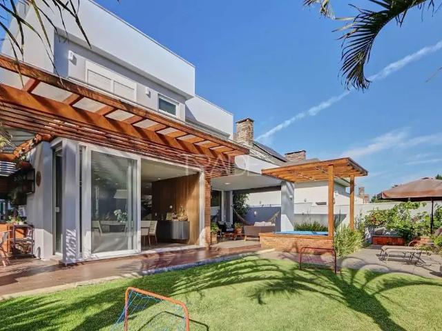 Casa / Sobrado em Condomínio para Venda em Porto Alegre/RS Vila Nova 3 Quartos