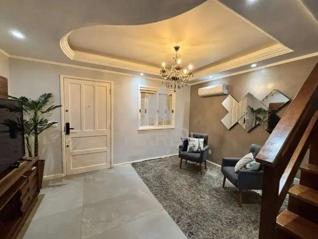 Casa / Sobrado em Condomínio para Venda em Porto Alegre/RS Vila Nova 3 Quartos