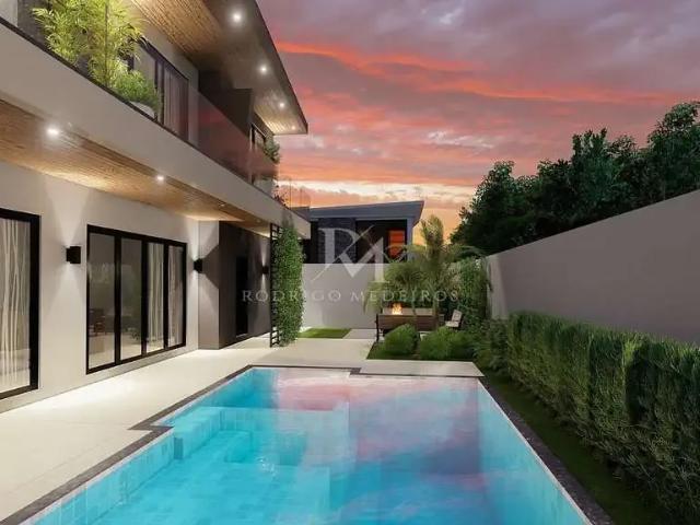 Casa / Sobrado em Condomínio para Venda em Porto Belo/SC Jardim Dourado 5 Quartos