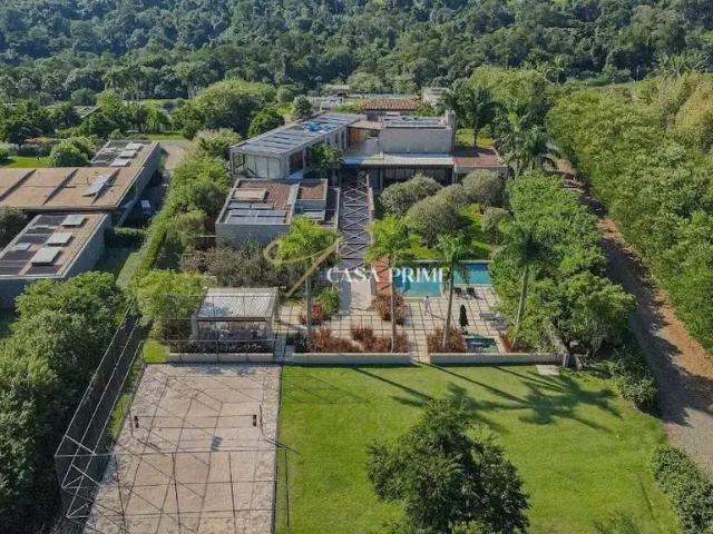Casa / Sobrado em Condomínio para Venda em Porto Feliz/SP Centro 6 Quartos