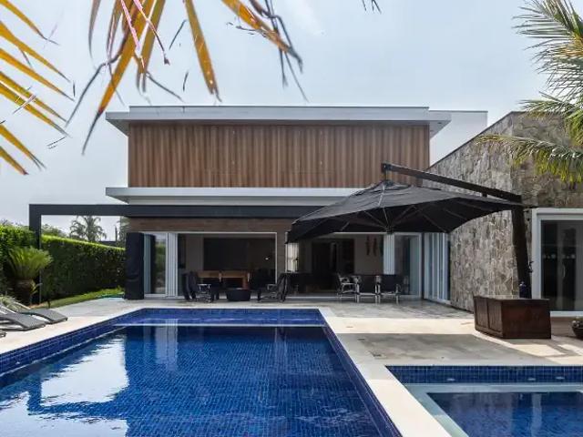 Casa / Sobrado em Condomínio para Venda em Porto Feliz/SP Fazenda Alvorada 5 Quartos