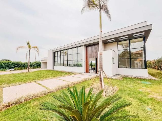 Casa / Sobrado em Condomínio para Venda em Porto Feliz/SP Fazenda Alvorada 5 Quartos