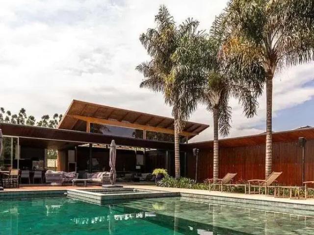 Casa / Sobrado em Condomínio para Venda em Porto Feliz/SP Fazenda Boa Vista I 5 Quartos
