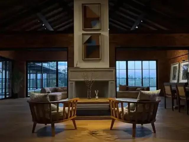 Casa / Sobrado em Condomínio para Venda em Porto Feliz/SP Fazenda Boa Vista I 6 Quartos