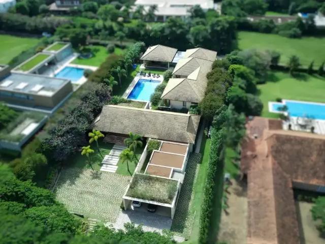 Casa / Sobrado em Condomínio para Venda em Porto Feliz/SP Fazenda Boa Vista I 8 Quartos