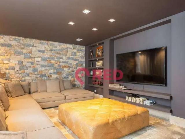 Casa / Sobrado em Condomínio para Venda em Porto Feliz/SP Zona Rural 5 Quartos