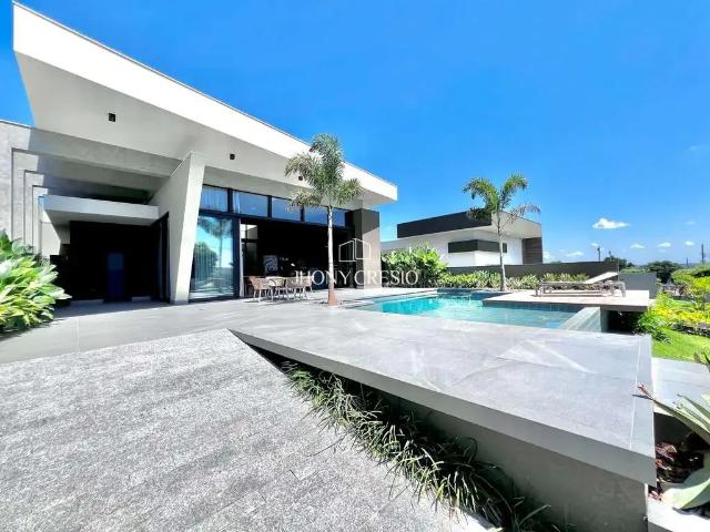 Casa / Sobrado em Condomínio para Venda em Porto Rico/PR Centro
