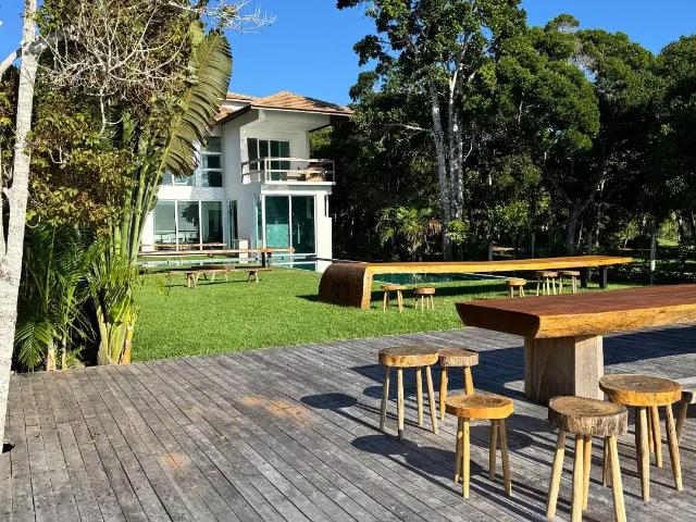 Casa / Sobrado em Condomínio para Venda em Porto Seguro/BA Arraial D´Ajuda 6 Quartos
