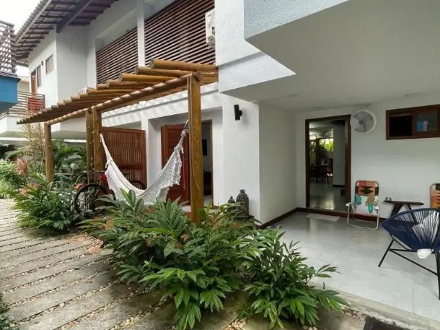 Casa / Sobrado em Condomínio para Venda em Porto Seguro/BA Estrada da Balsa 3 Quartos