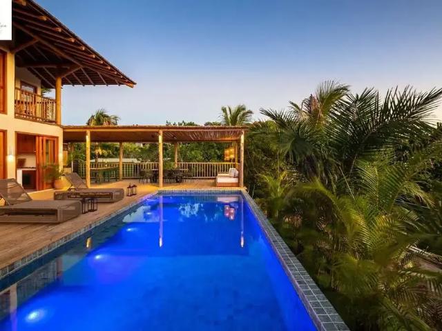 Casa / Sobrado em Condomínio para Venda em Porto Seguro/BA Trancoso 4 Quartos