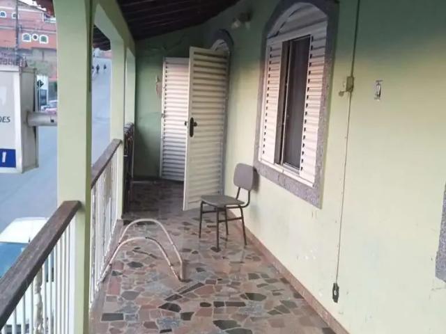 Casa / Sobrado em Condomínio para Venda em Pouso Alegre/MG Centro 4 Quartos