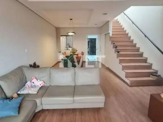 Casa / Sobrado em Condomínio para Venda em Pouso Alegre/MG Santo Ivo 3 Quartos