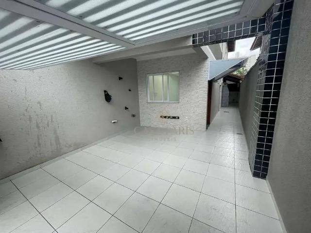 Casa / Sobrado em Condomínio para Venda em Praia Grande/SP Aviação 2 Quartos