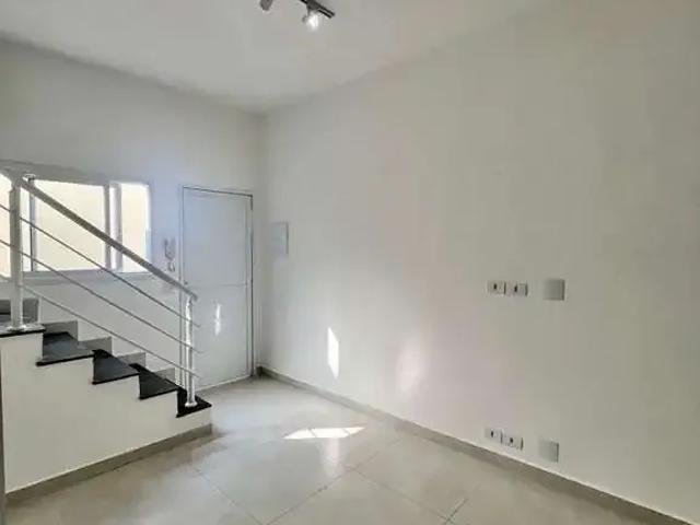 Casa / Sobrado em Condomínio para Venda em Praia Grande/SP Aviação 2 Quartos