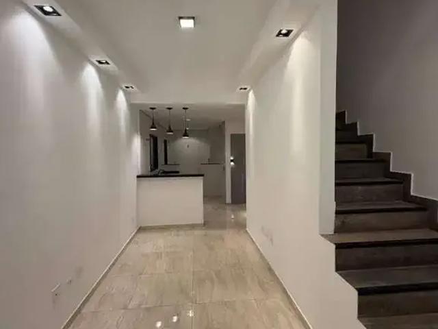 Casa / Sobrado em Condomínio para Venda em Praia Grande/SP Aviação 3 Quartos