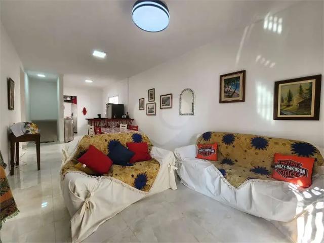 Casa / Sobrado em Condomínio para Venda em Praia Grande/SP Campo da Aviação 3 Quartos