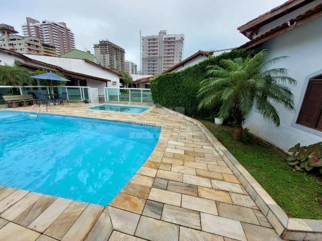 Casa / Sobrado em Condomínio para Venda em Praia Grande/SP Canto do Forte 2 Quartos