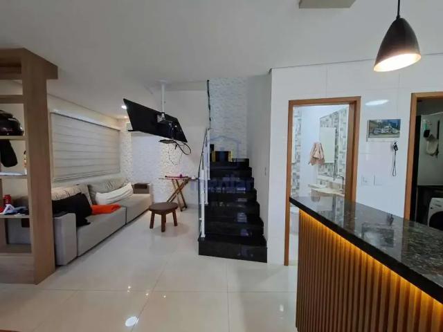 Casa / Sobrado em Condomínio para Venda em Praia Grande/SP Guilhermina 3 Quartos
