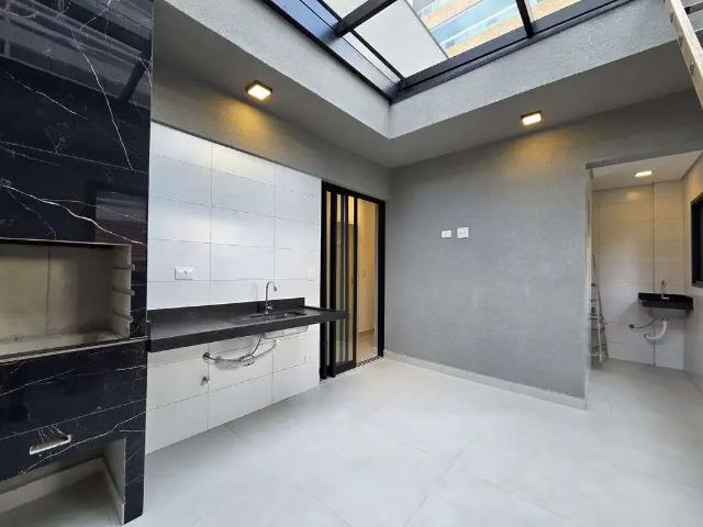Casa / Sobrado em Condomínio para Venda em Praia Grande/SP Guilhermina 3 Quartos
