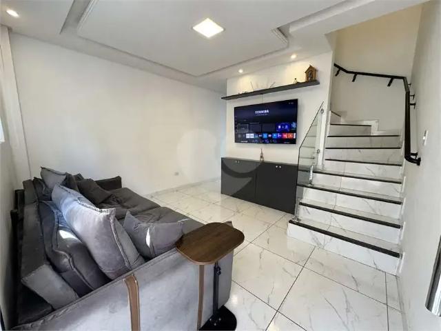 Casa / Sobrado em Condomínio para Venda em Praia Grande/SP Tupi 2 Quartos