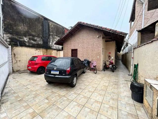 Casa / Sobrado em Condomínio para Venda em Praia Grande/SP Vila Antártica 1 Quartos