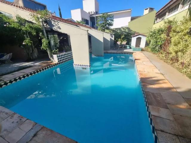Casa / Sobrado em Condomínio para Venda em Presidente Prudente/SP Jardim João Paulo II 4 Quartos