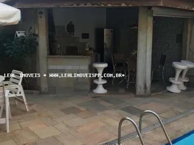 Casa / Sobrado em Condomínio para Venda em Presidente Prudente/SP Jardim João Paulo II 4 Quartos