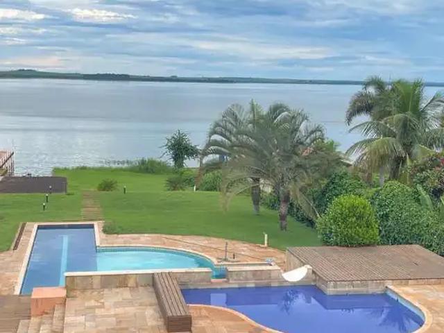 Casa / Sobrado em Condomínio para Venda em Primeiro de Maio/PR Centro 4 Quartos